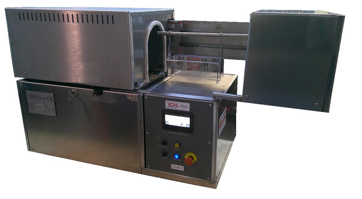 FOCUS ON CHEMICAL TEMPERING OF THE GLASS - Vitrum International United ...